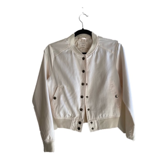 iris | Jackets & Coats | Iris Casual Cream Color Cropped Jacket | Poshmark